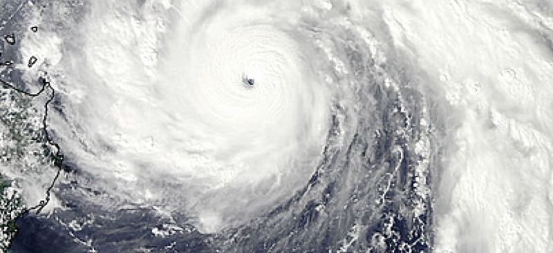 Un "super-typhon" frappe les Philippines - Tour Hebdo