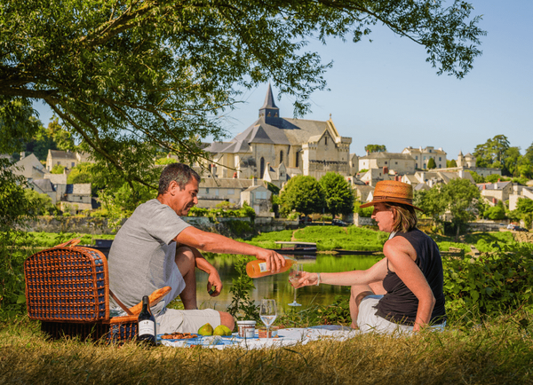 Touraine Vacances lance son carnet de voyage Pass Tour’n - Bus & Car ...