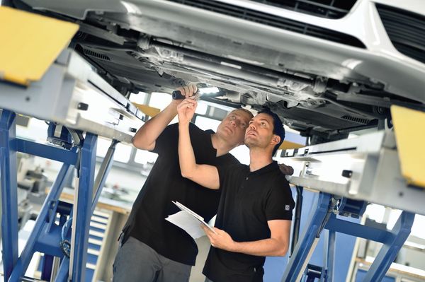 ZF actualise la formation des mécaniciens via ZF Services - Bus & Car