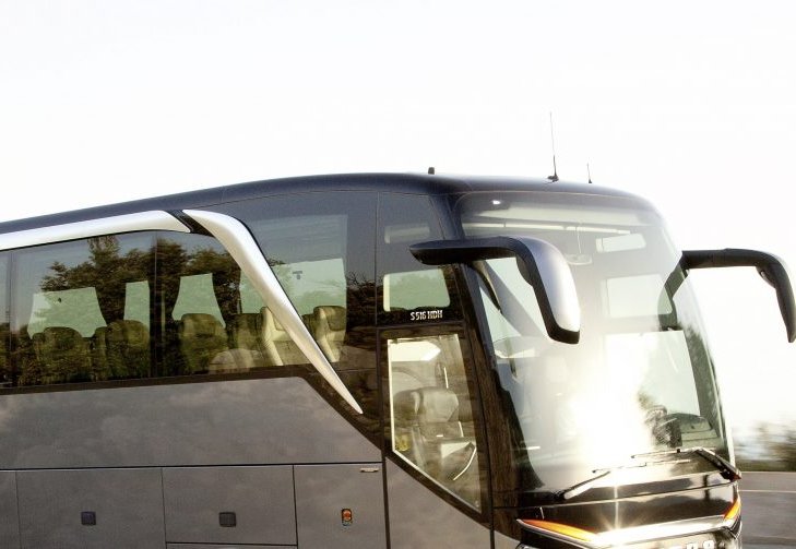 Bus Glass Experts, premier réseau européen de pose de vitrages pour bus ...