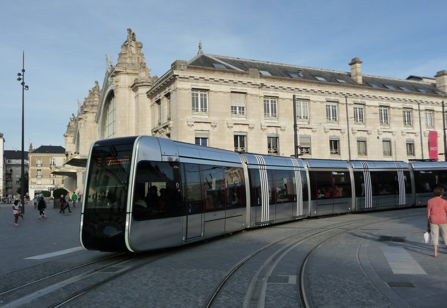 La région finance le tramway de la Métropole de Tours - Bus & Car