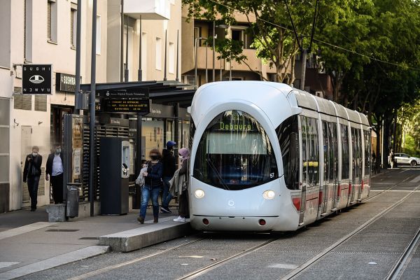 Grand Lyon, le Sytral devient un établissement public local - Bus & Car