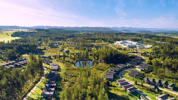 Changement de logo et rénovation des infrastructures : Center Parcs se ...