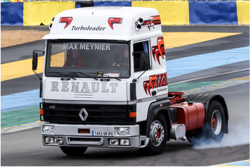 24 H Camions : le T-High 520 Turboleader de Renault Trucks - FranceRoutes