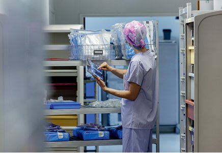 Les débuts de l’externalisation de la logistique hospitalière - Supply ...