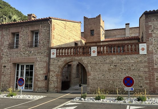 Une nouvelle formation en alternance dédiée au tourisme inaugurée à Perpignan - Le Quotidien du ...