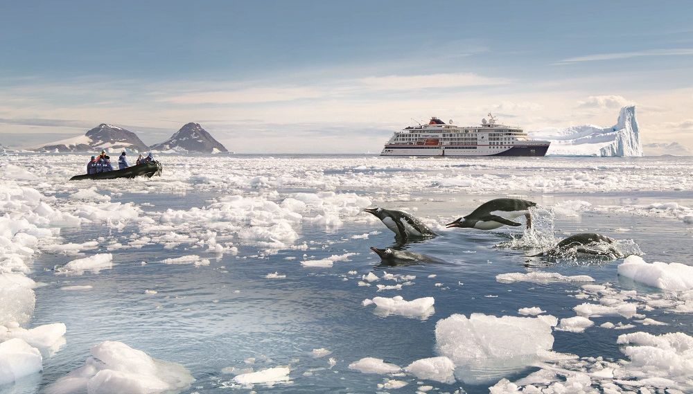 Hapag Lloyd Cruises arrive sur le marché français représenté par ...