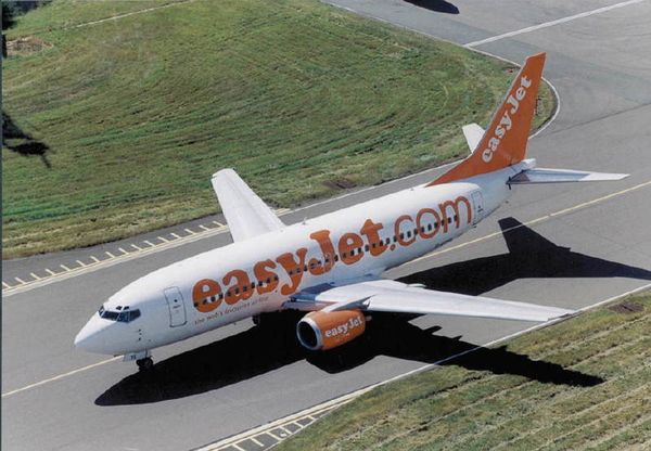 EasyJet lance 4 nouveaux vols de Lyon - Tour Hebdo