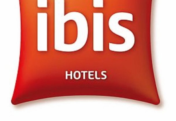 Accor : 80% des hôtels Ibis affichent la nouvelle enseigne - Tour Hebdo