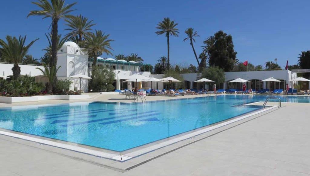 Tunisie : Le Club Med rouvre Djerba la Douce presque entièrement - Le ...