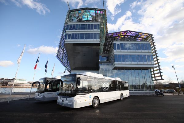 Rouen Métropole va commander des bus électriques et à hydrogène - Bus & Car